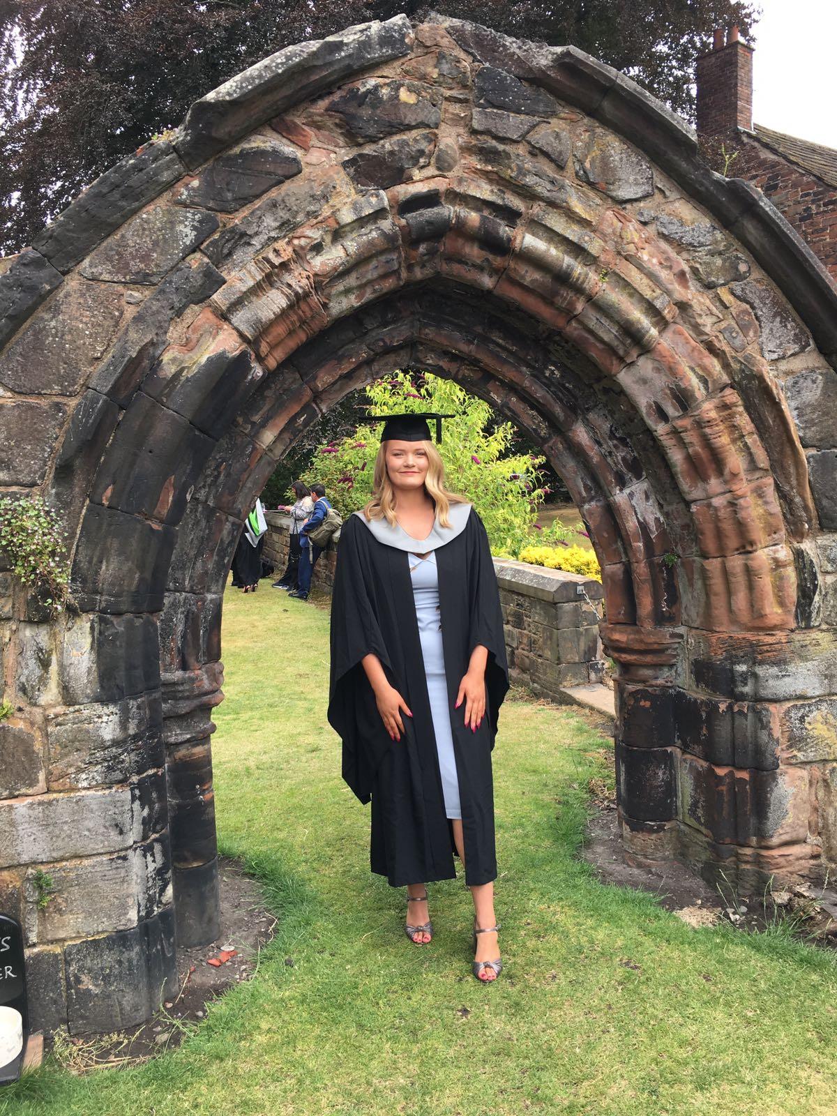 Laura's Journey Through Higher Education - Hello Future